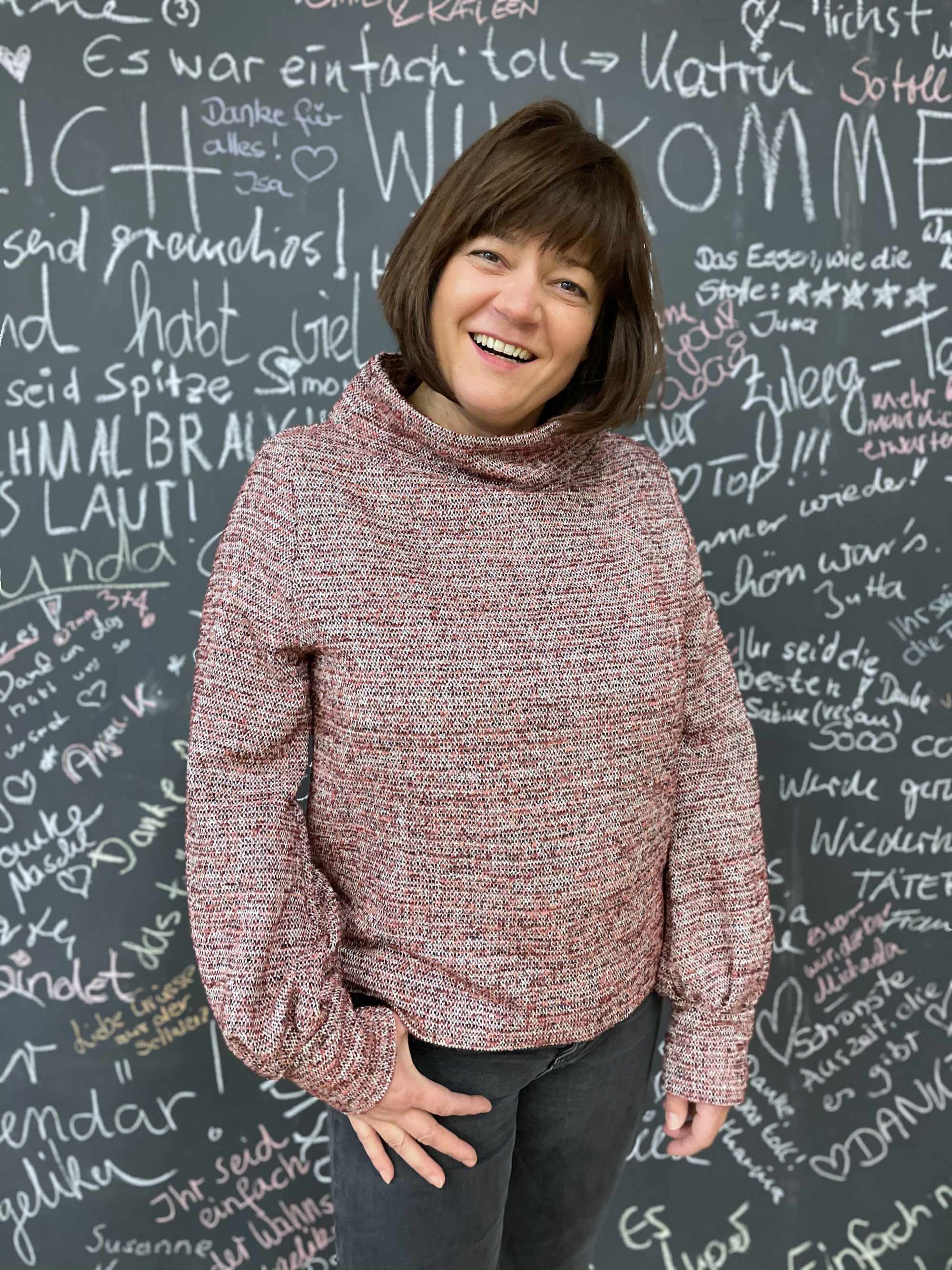 Bouclé - RUBY RED – Wilhelm Zuleeg GmbH